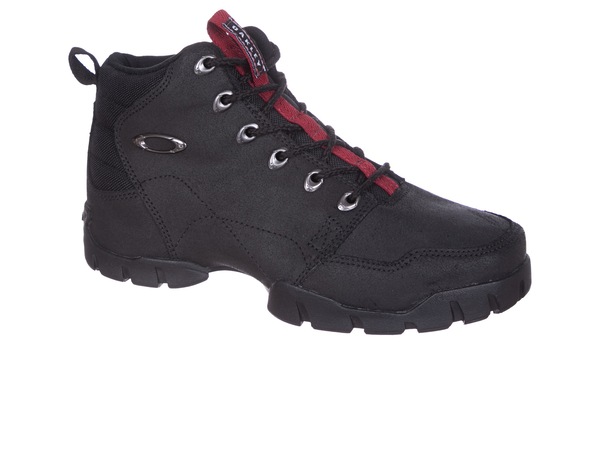 Botas: Botas para inverno e trilhas | Oakley®