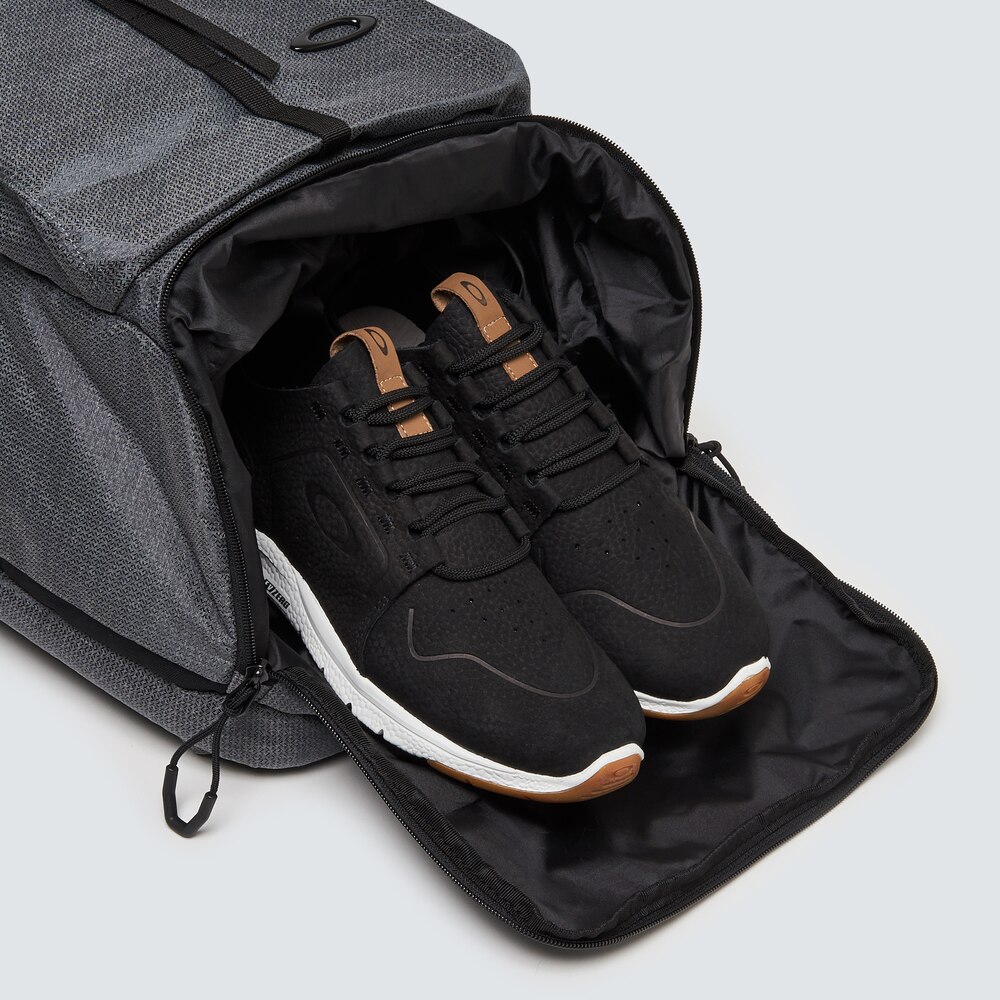 Oakley Essential Box Pack L 4.0 - New Athletic Gray - FOS900232-27B ...