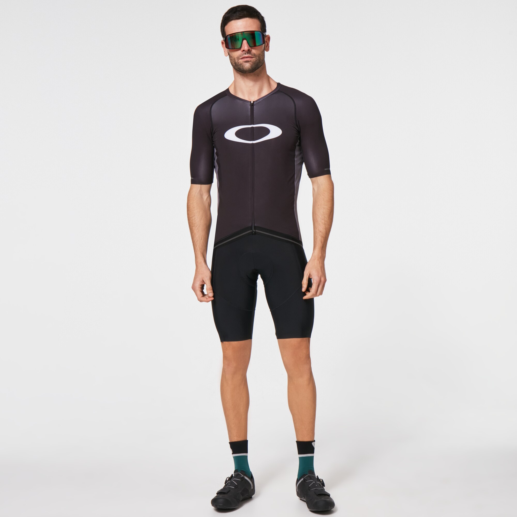 Oakley Icon Jersey 2.0 - Blackout - FOA400596-02E | Oakley ROE Store