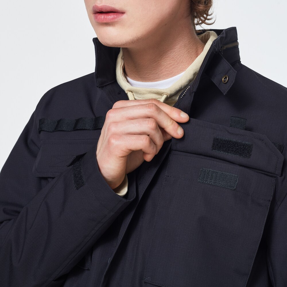 Oakley Utility Multi Pocket Jacket - Blackout | Oakley US Store