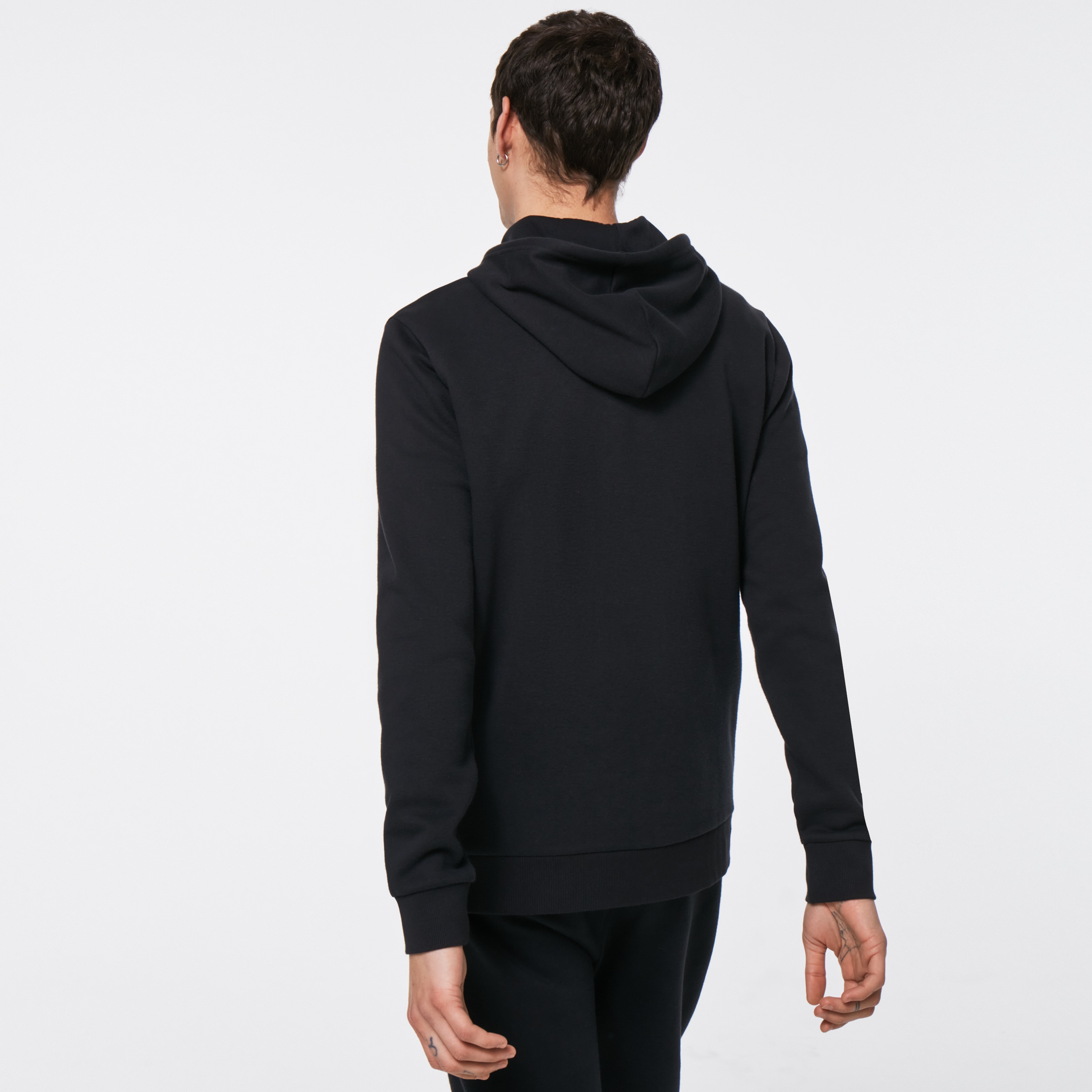 Oakley Relax Pullover Hoodie - Blackout | Oakley US Store