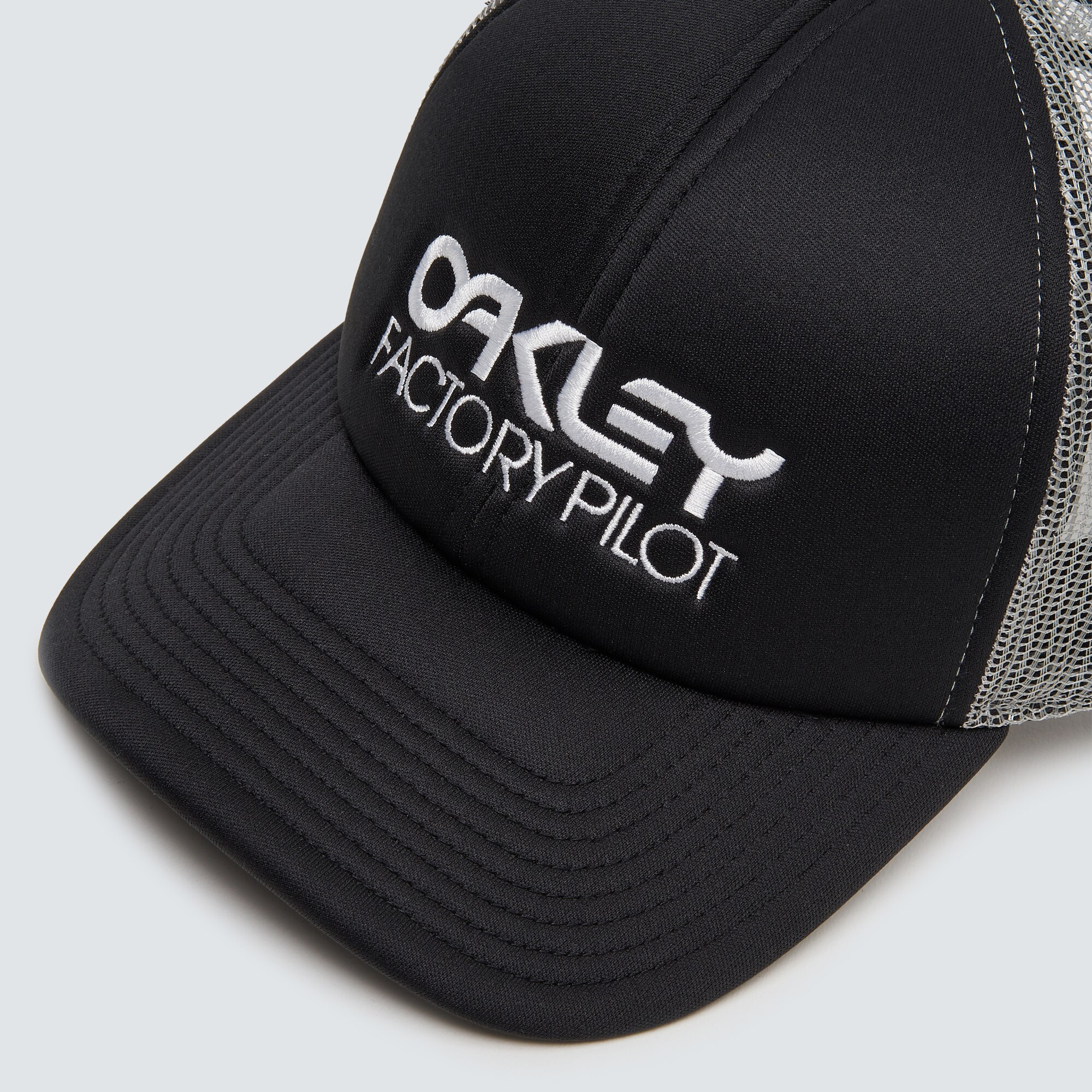 Oakley Factory Pilot Trucker Hat - Blackout - FOS900510-02E | Oakley ...