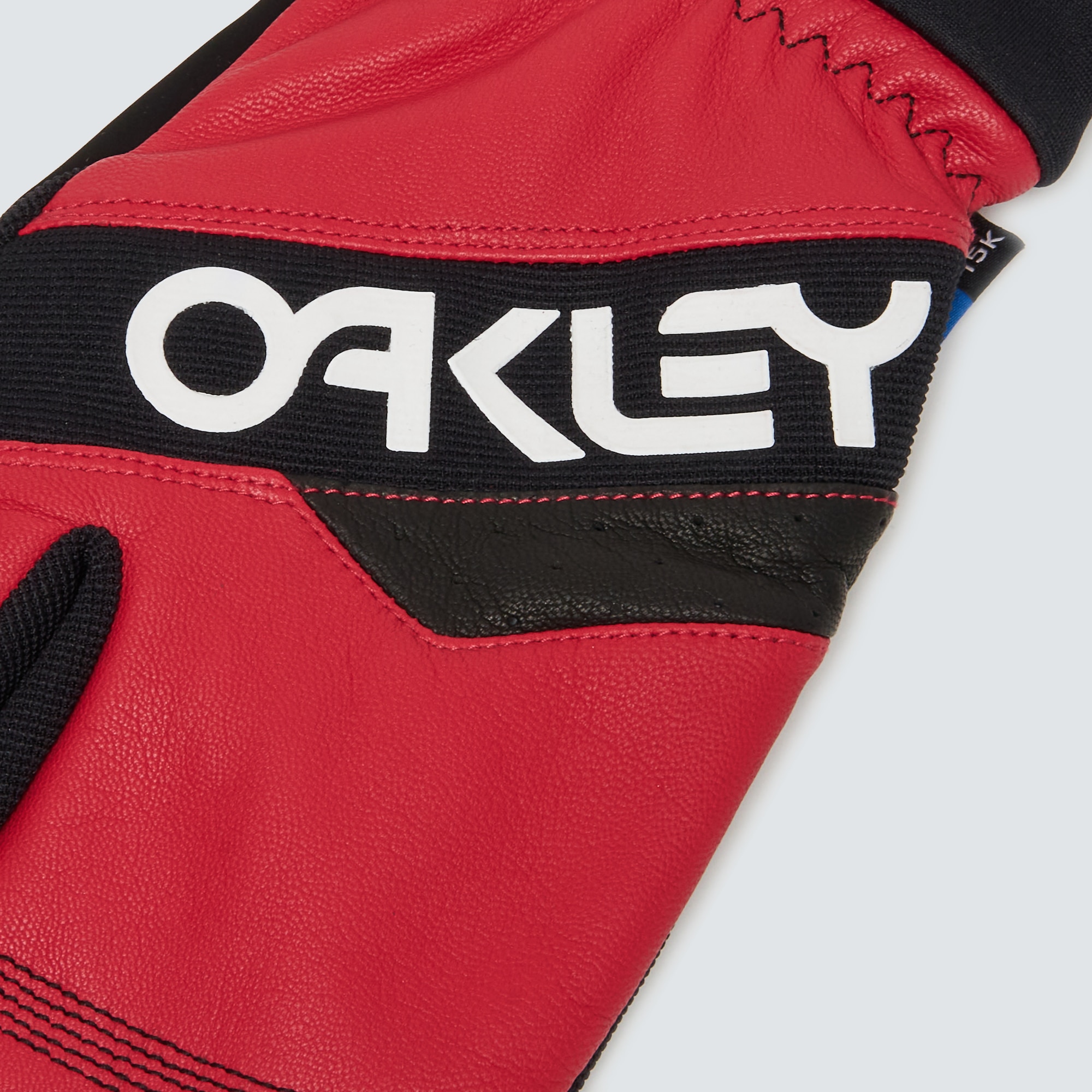 Oakley Factory Winter Trigger Mitt 2 - Red Line - 94264-465 | Oakley US ...