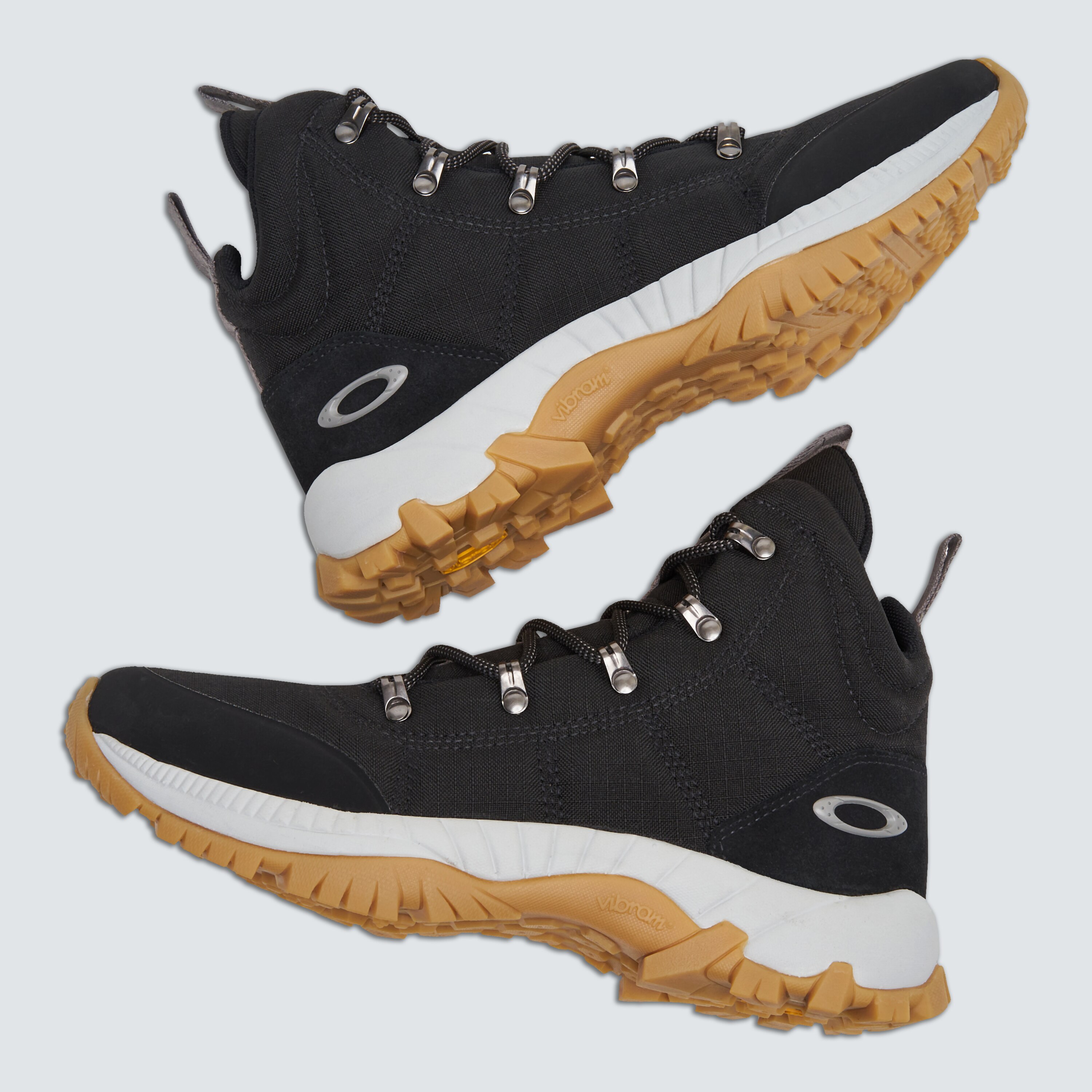 Oakley Confront - Jet Black - FOF100285-01K | Oakley US Store