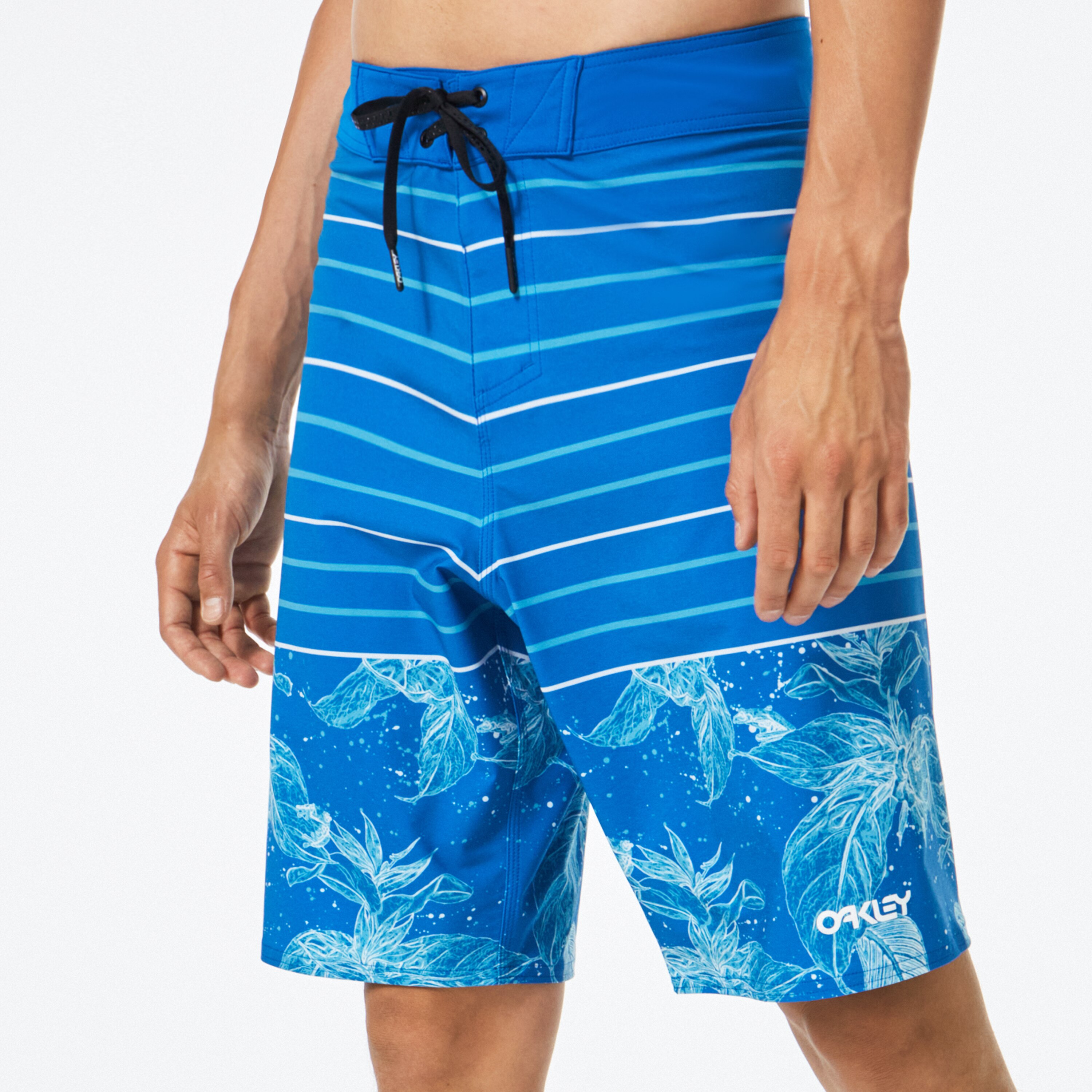 Oakley Retro Split 21 Boardshort - Light Blue Flower/Stripe | Oakley ...