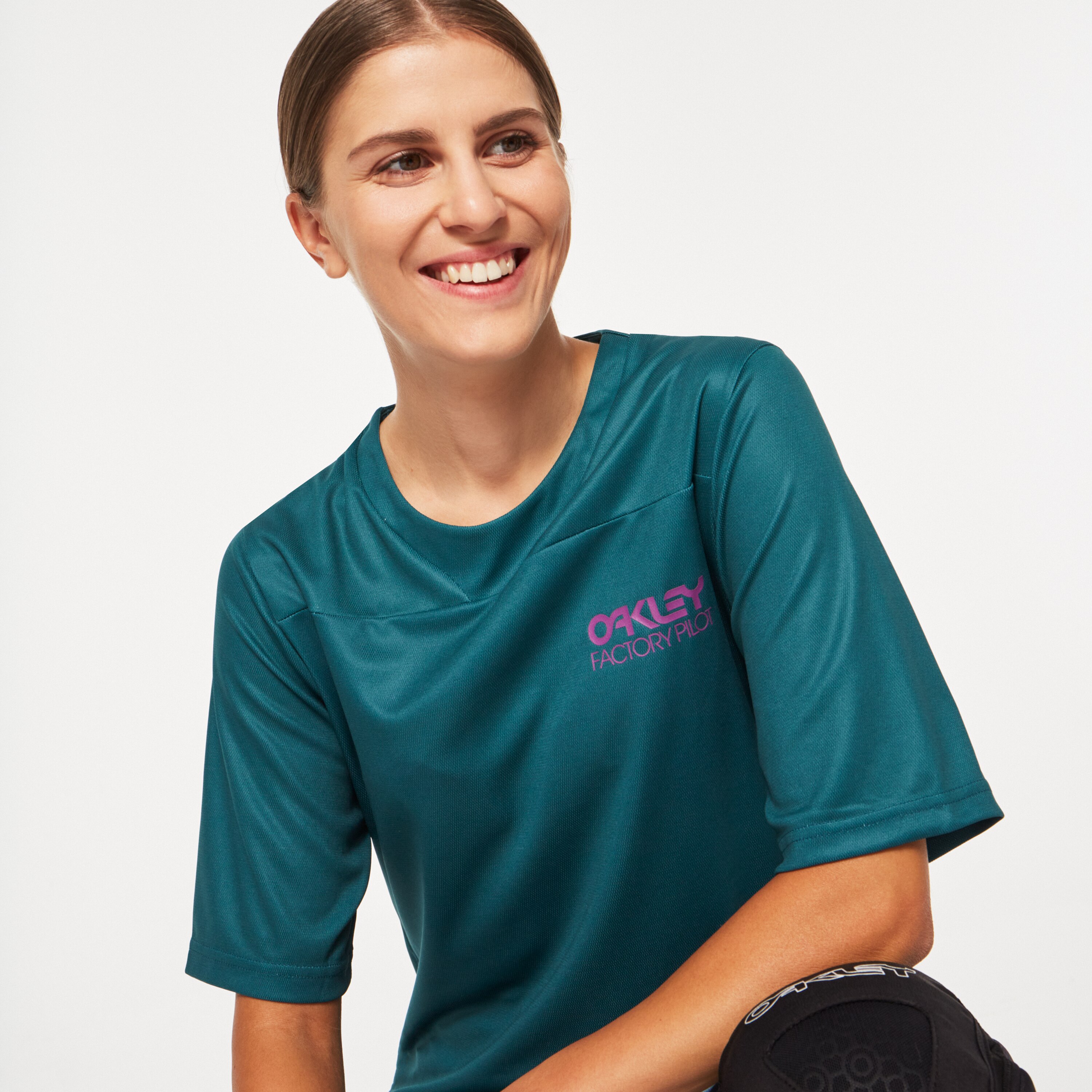 Oakley Wmns Factory Pilot Lite SS - Bayberry | Oakley GB Store