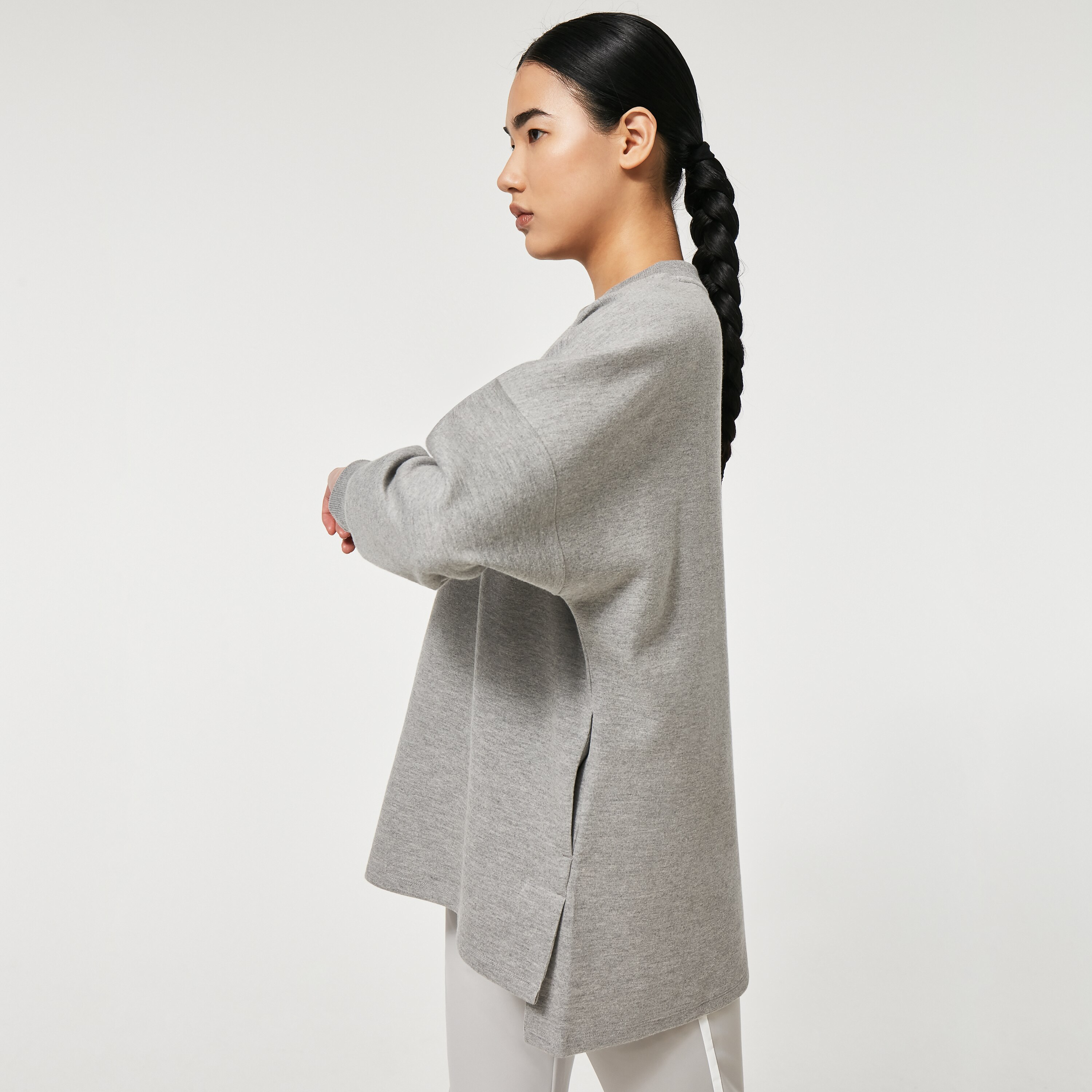 Oakley Radiant Fabulous Crew 1.0 - New Athletic Gray | Oakley JP Store