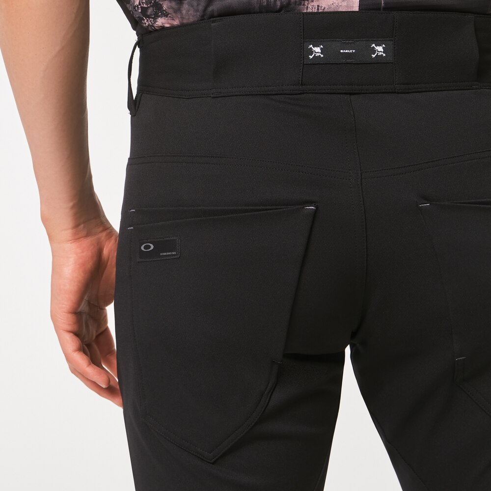 Oakley Skull Z-3D 9/10Th Tapered 14.0 - Blackout | Oakley JP Store