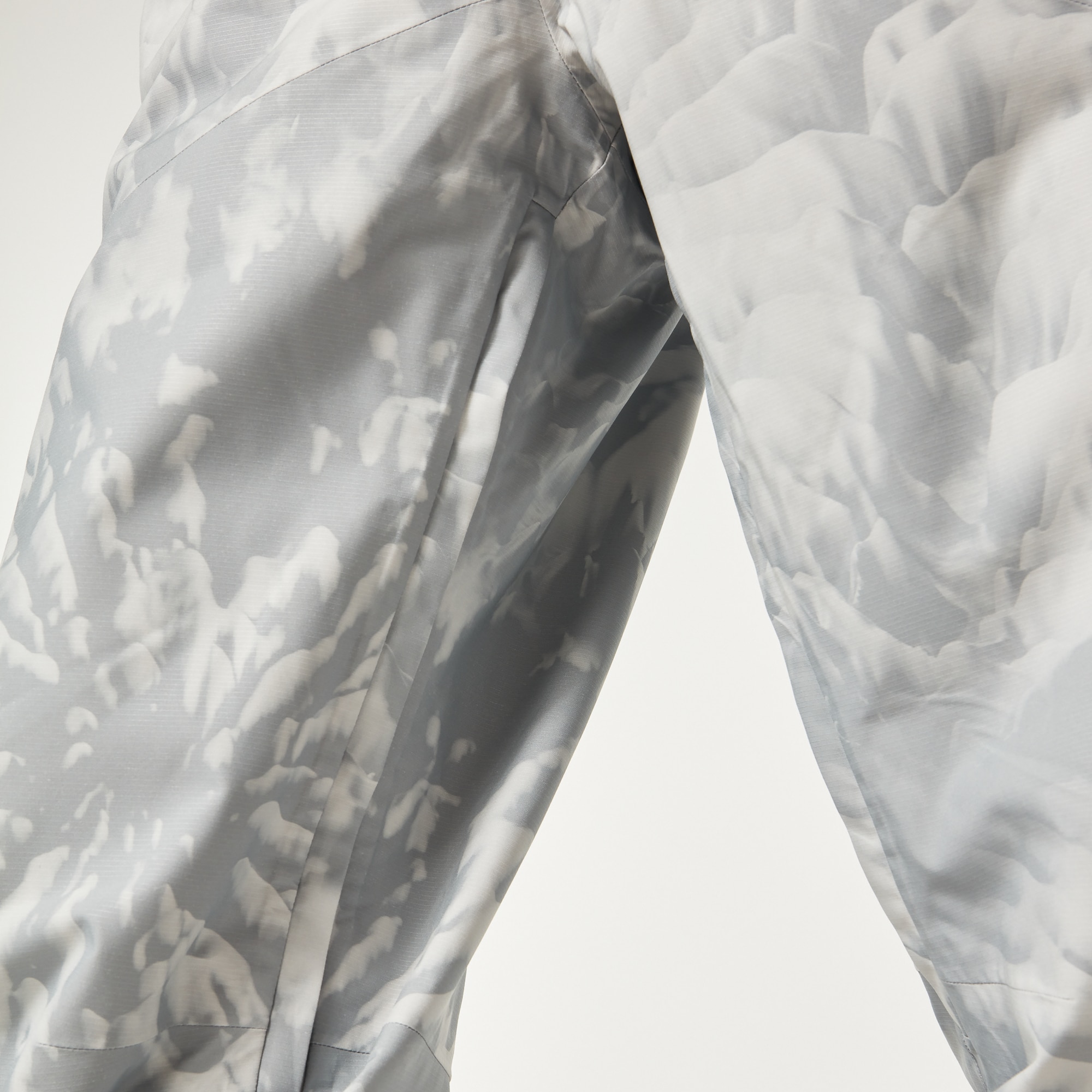 Oakley Tc Earth Shell Pant - Grey Mountain Tie Dye Pt | Oakley US Store