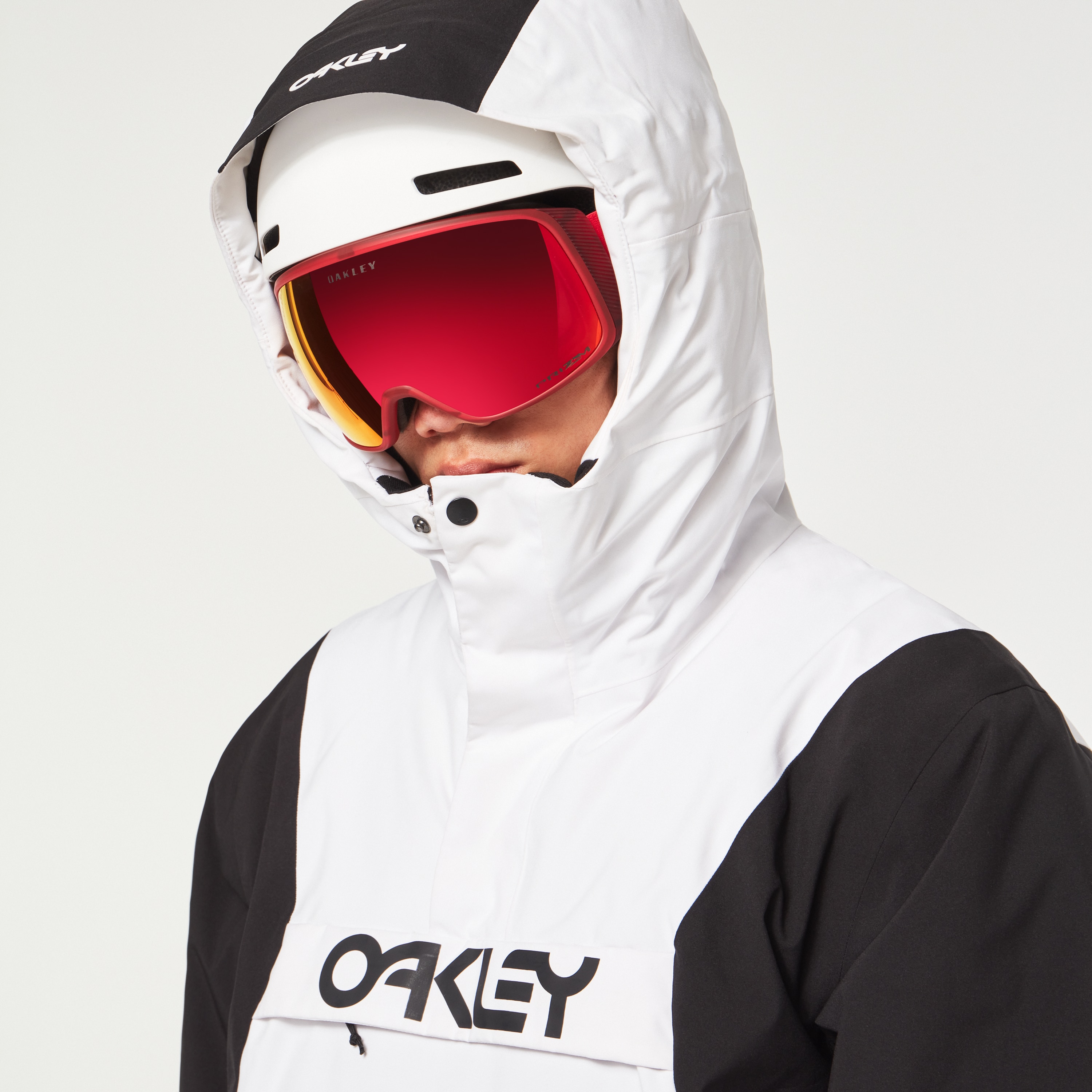 Oakley Tnp Tbt Insulated Anorak - White/Black | Oakley US Store