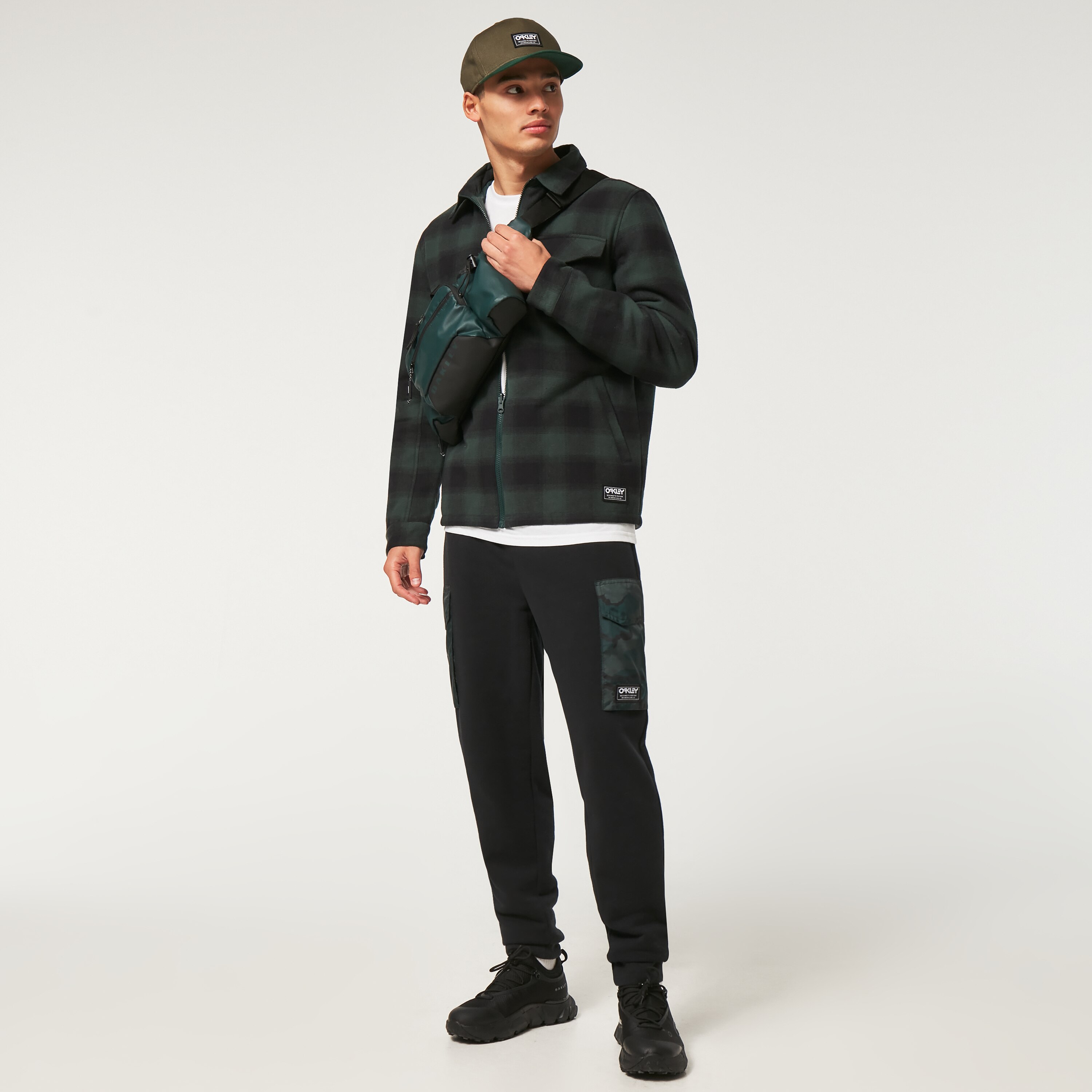 Oakley Alpine Plaid Reversible Jkt - Hunter Green | Oakley US Store