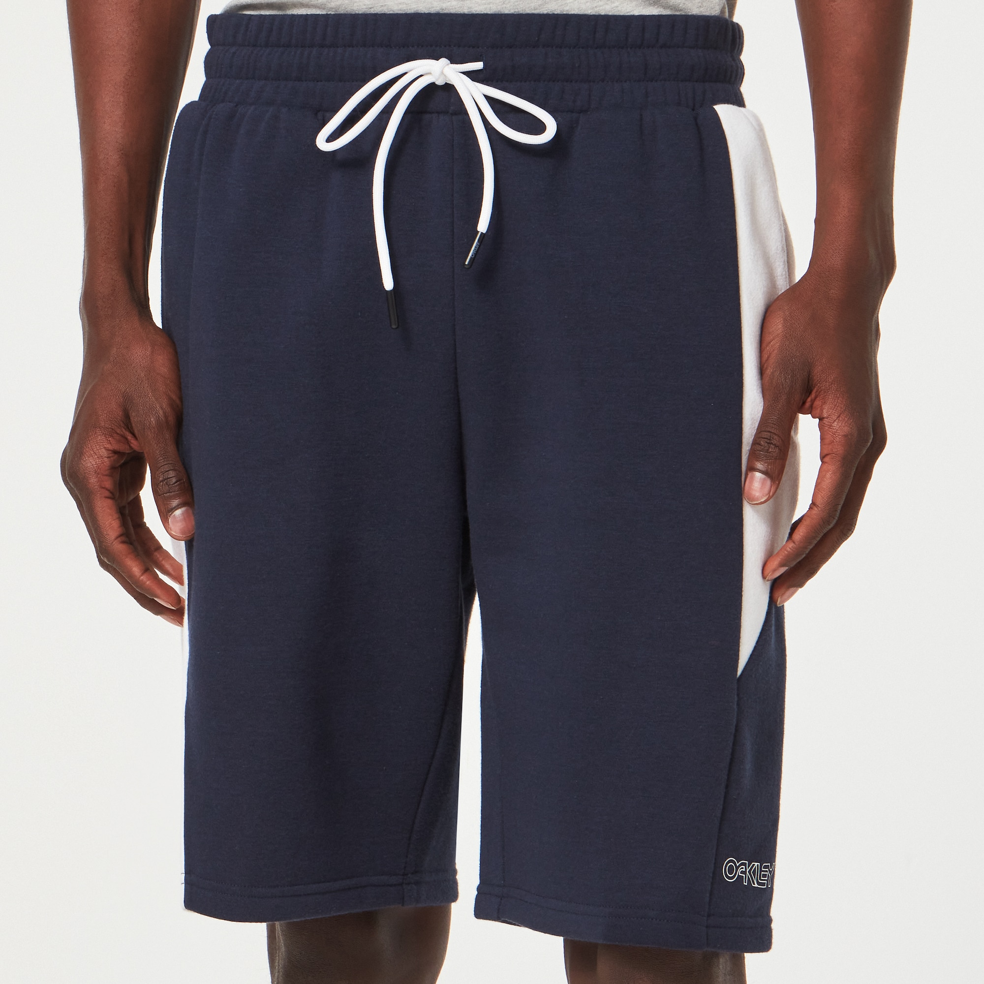 Oakley Throwback Shorts - Fathom | Oakley US Store
