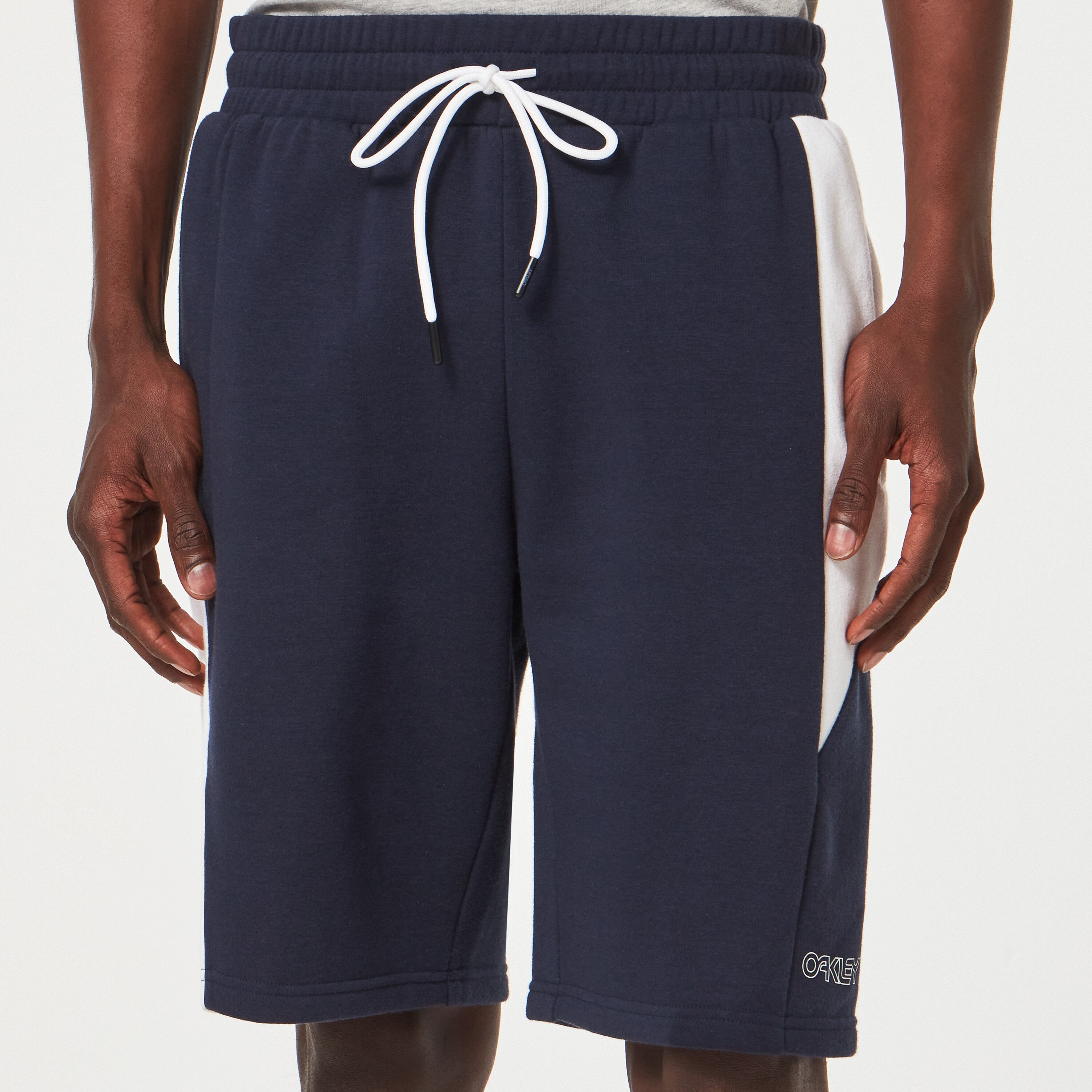 Oakley Throwback Shorts - Fathom | Oakley US Store