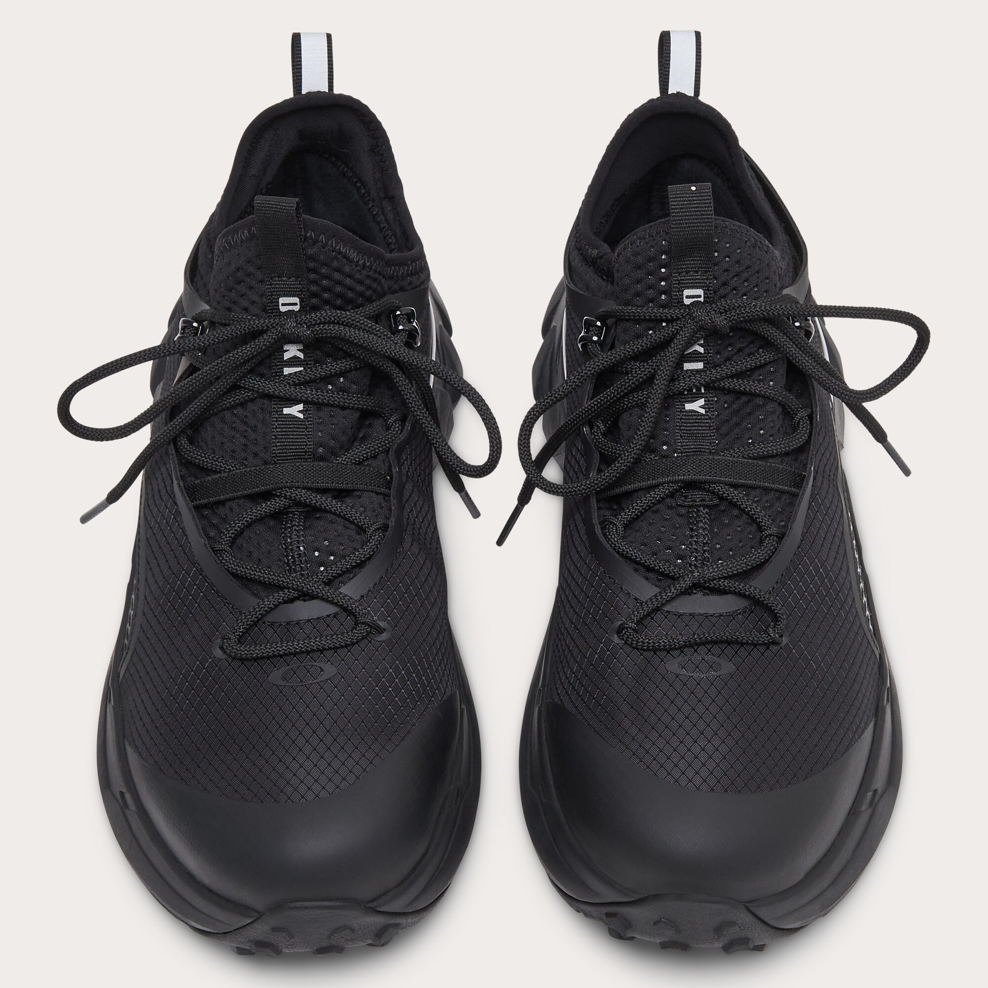 Oakley Light Shield - Triple Black - FOF100349-02Y | Oakley OSI Store ...