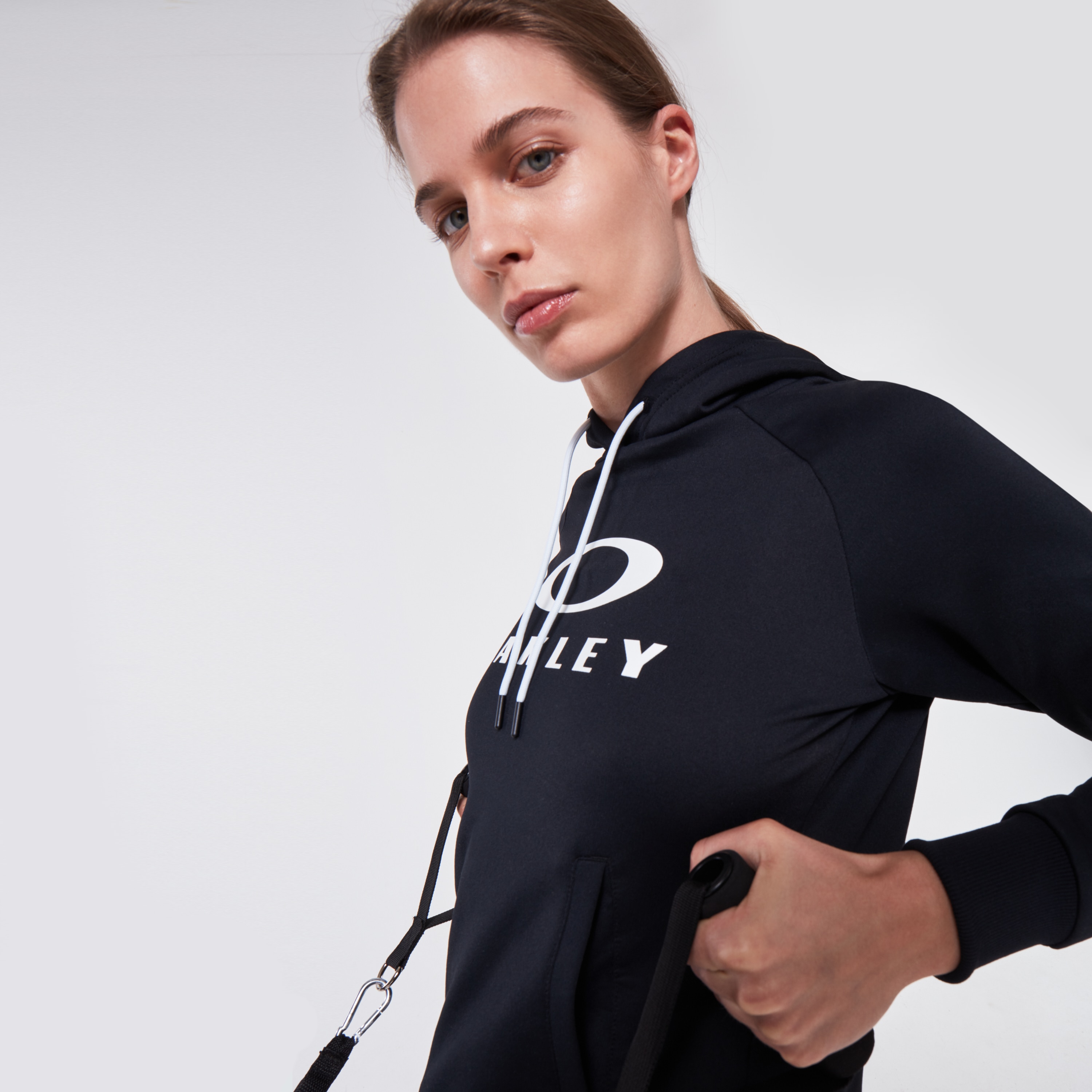 Oakley Women's Ellipse Pullover Hoodies - Blackout | Oakley CA Store
