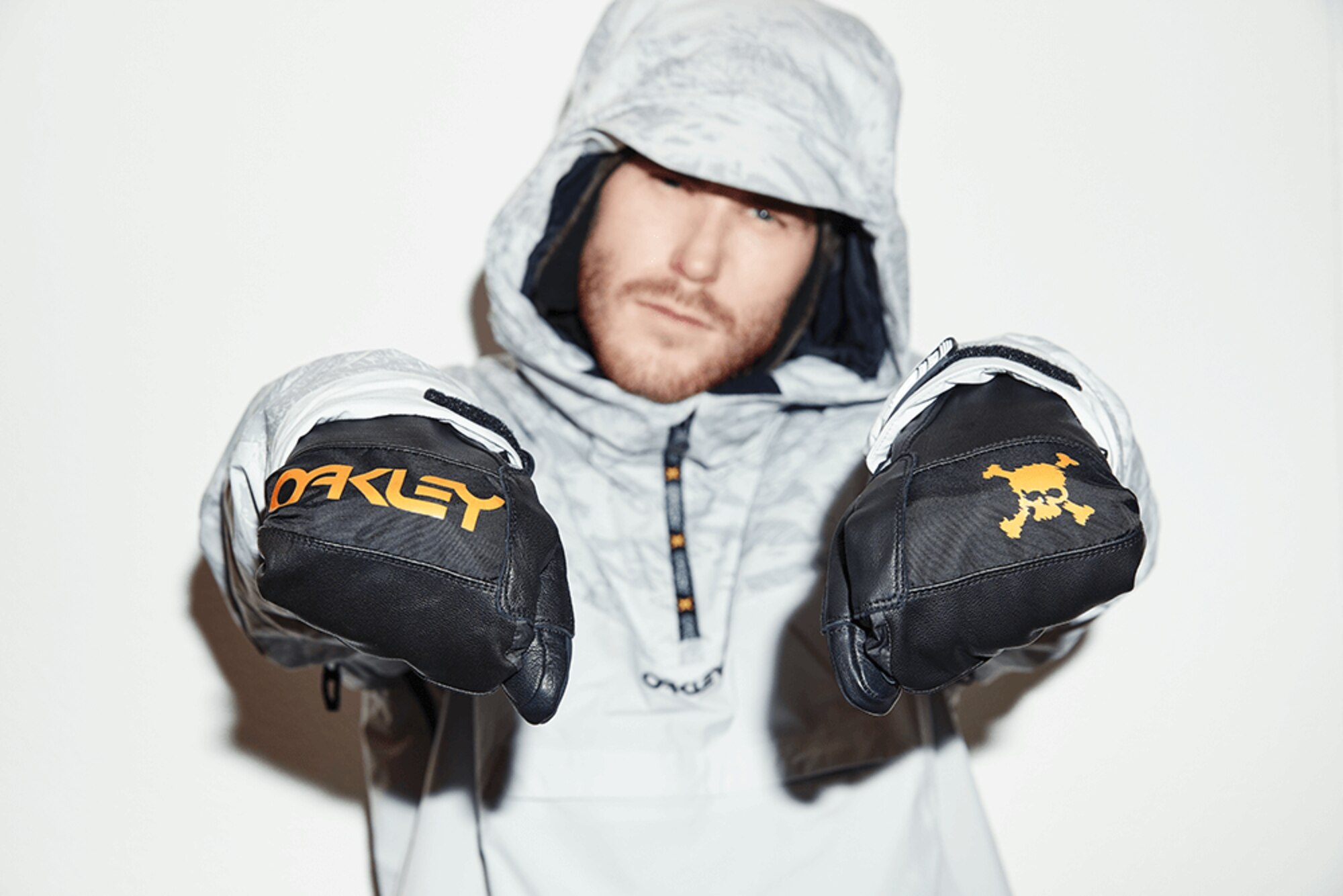Oakley TC Skull Mitt - Blackout | Oakley ROE Store