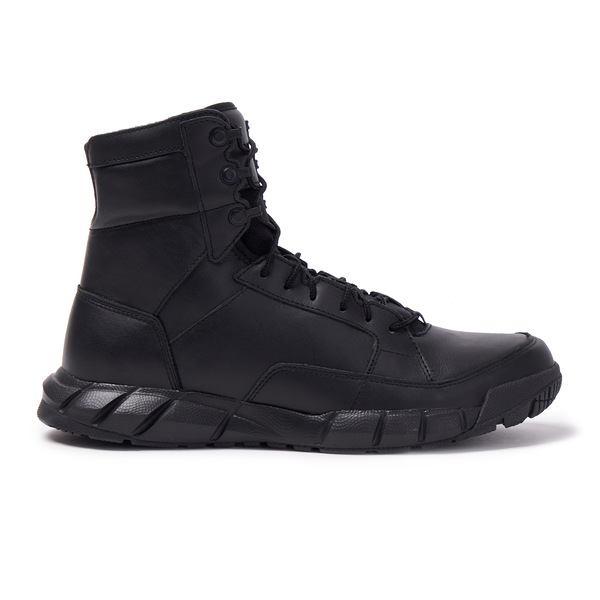 Standard Issue Boots for Military & Government | Official Oakley ...